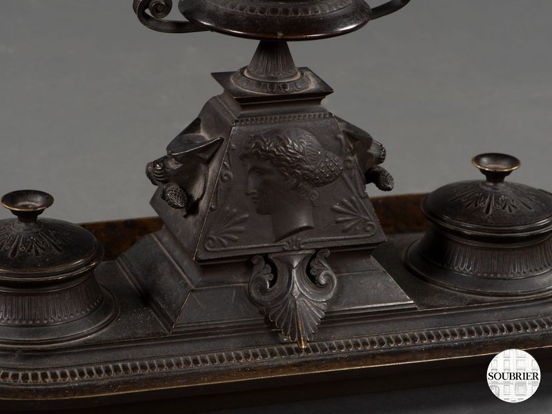 Encrier en bronze décor neoclassique Soubrier - Louer Accessoires Acc ...